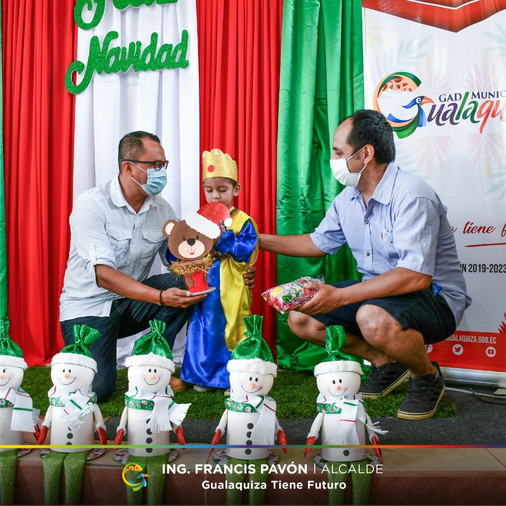 AGASAJO NAVIDEÑO A NIÑOS DE LOS CDI | Gad Municipal de Gualaquiza